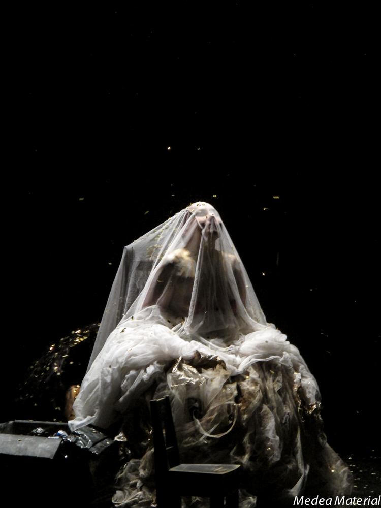 Medea Material-1422 - mattia sebastian